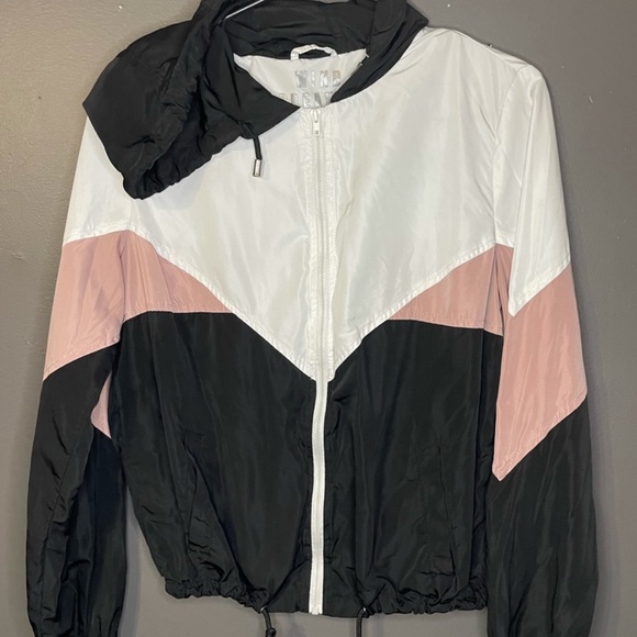 Love Tree | Jackets & Coats | Windbreaker | Poshmark